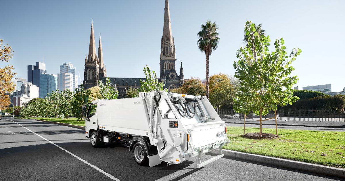 UrBin Rear Loader - Rear loaders | Bucher Municipal